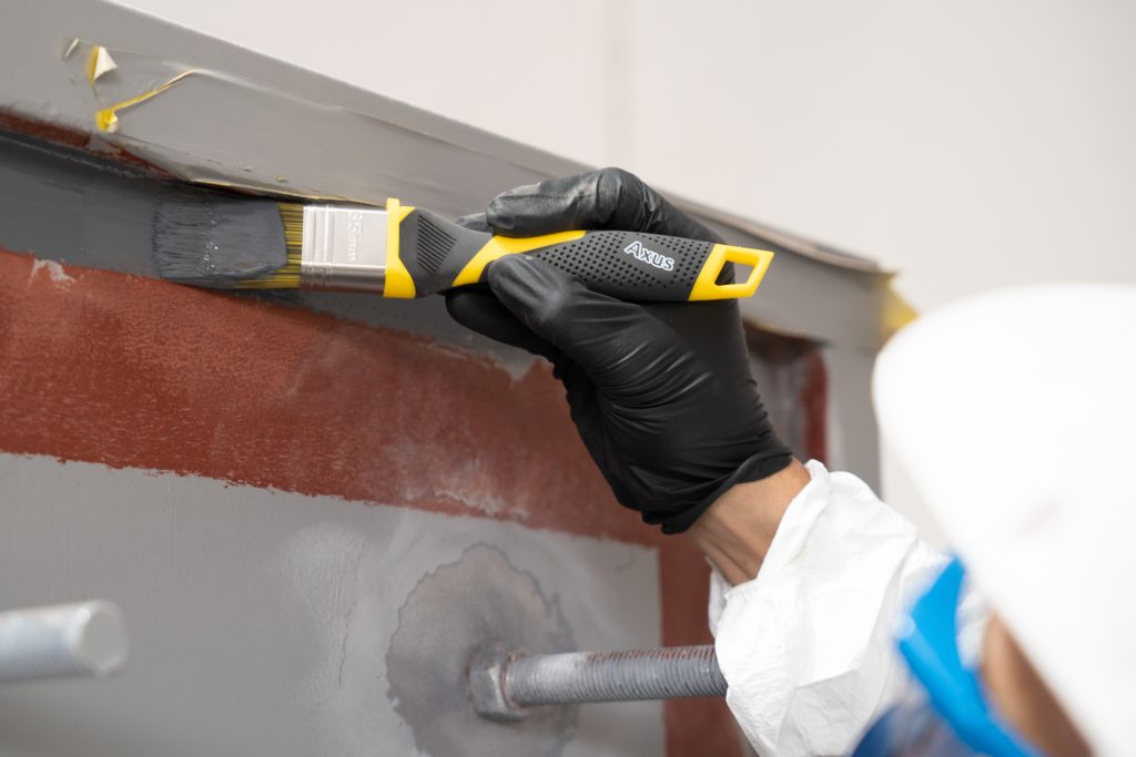 TFM02 Industrial Coatings Brush Application - PSI Global Training